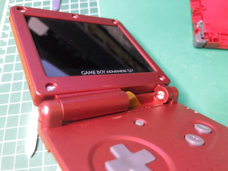 ゲームボーイアドバンスSPのIPS液晶化の改造方法（プレラミネート液晶V5 ハンダなし＆あり） | PICを少々。